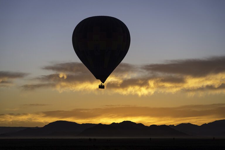 Namibia Explorer: Sossusvlei, Skeleton Coast & Etosha Safari - Eloito ...